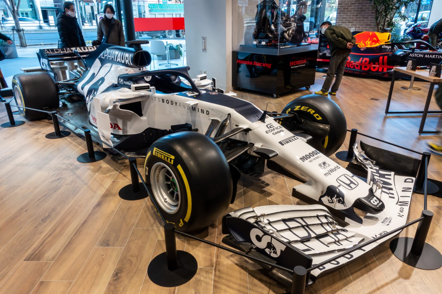 Red Bull RB16 & Alpha Tauri AT01 2020 Show Car | b's mono-log